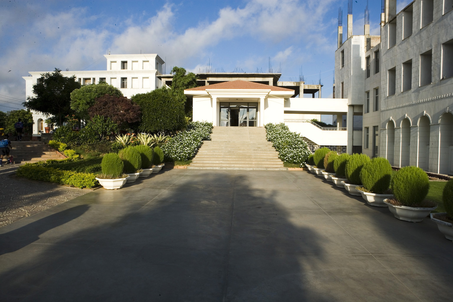 Neerja Modi School - MySchoolReviews